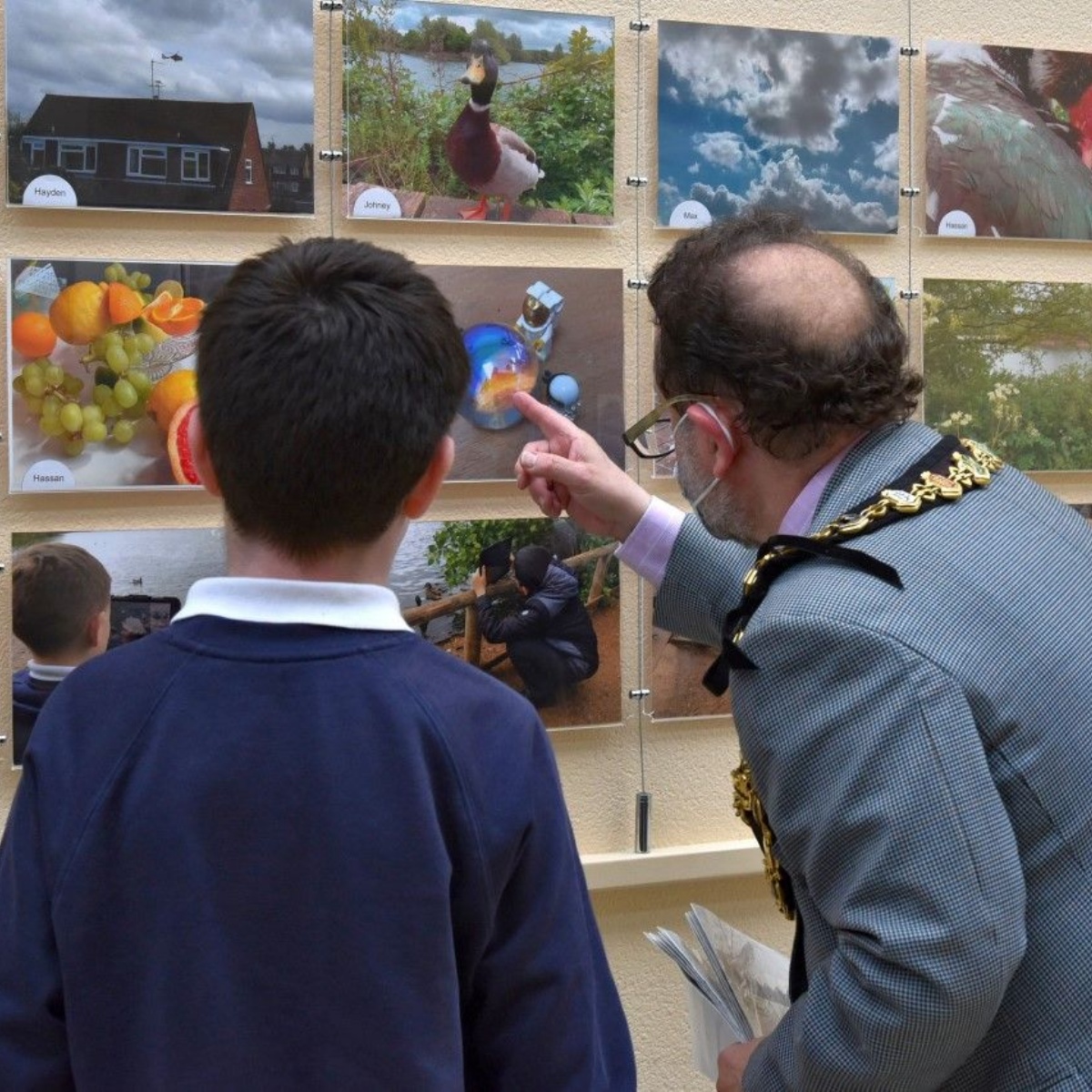 The Castle School - What a Picture!